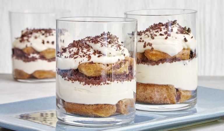 Cómo hacer postrecitos estilo tiramisú en 3 simples pasos | Diario El ...