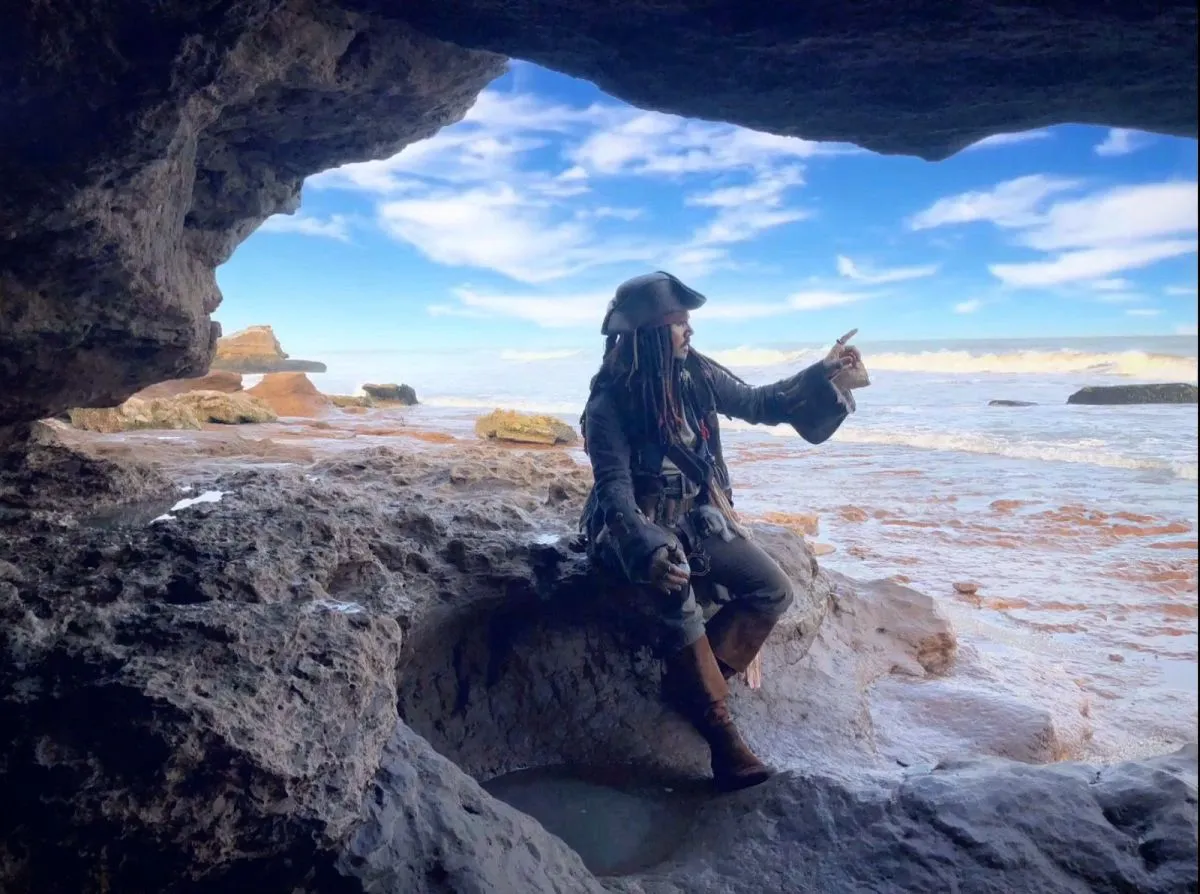 Jack Sparrow navega hacia Bariloche | Diario El Cordillerano