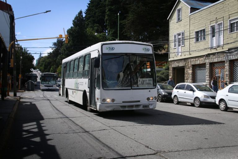 Mi Bus confirmó los horarios de los colectivos para el finde XXL en ...