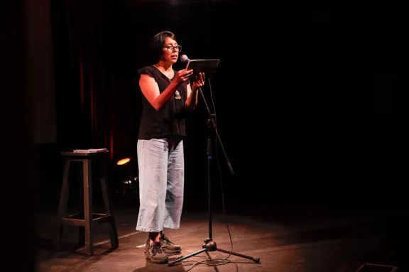 En castellano y mapuzungun, Vanesa Gallardo Llancaqueo presenta su ...