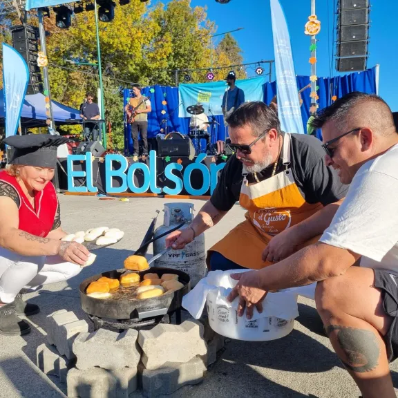 "Date el Gusto" en El Bolsón: un éxito gastronómico que lo consolida como destino | Diario El ...
