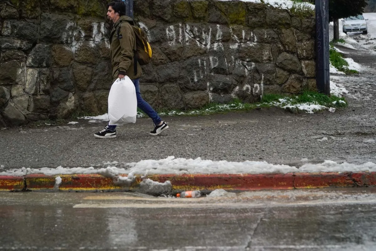 Veredas en mal estado y un peligro latente para los peatones: ¿de quién ...