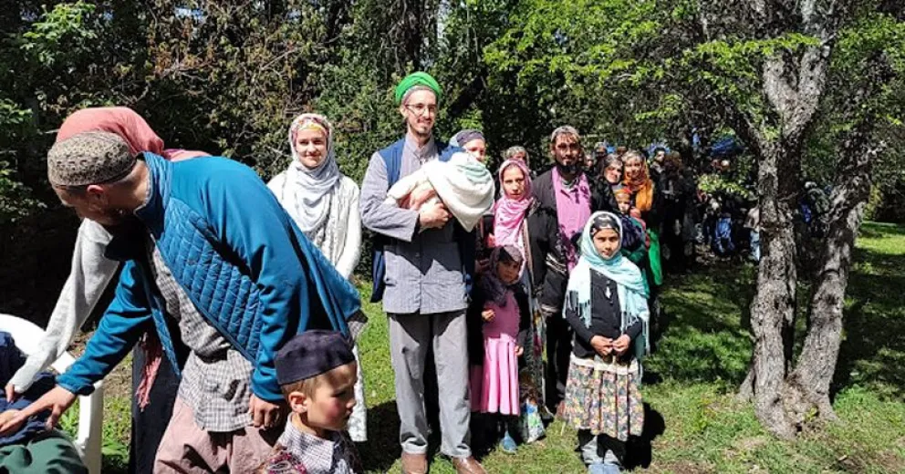 El Sultán Mawlana Mohammed volvió a El Bolsón: “Occidente está cayendo ...